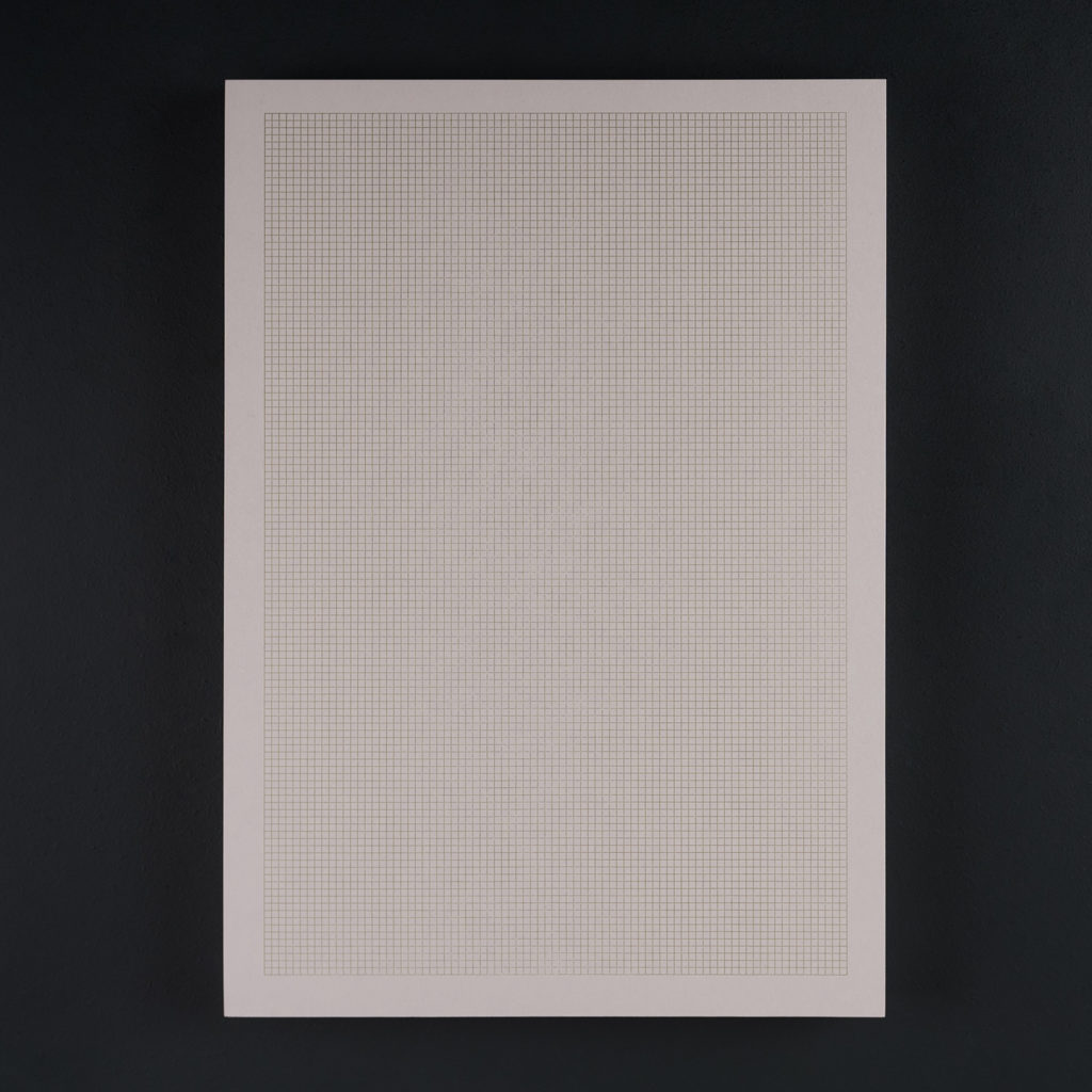 BLOC NOTE A4 QUADRILLE 6 PTS BRONZE SUR PAPIER GRIS PERLE